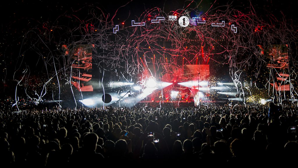 Main Stage - Sunday - Radio 1's Big Weekend 2015 - BBC
